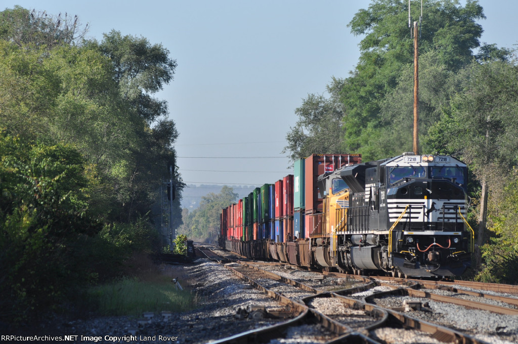 NS 7218 Ex Con On NS 200 Westbound At New River Jct